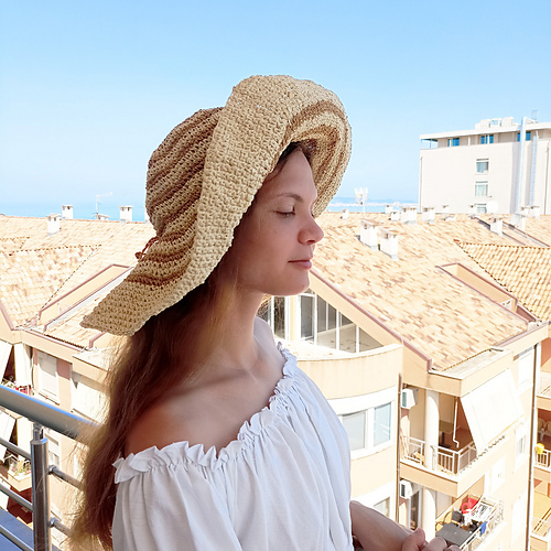 Ravelry: Raffia Bucket Hat pattern by Natalie Lviv