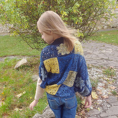 Ravelry: Starry Night Cardigan Cocoon pattern by Natalie Lviv