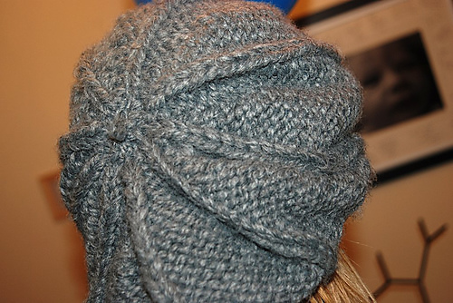 Ravelry: Easy, chunky high street beret pattern by Natalie Jubb