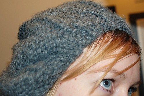 Ravelry: Easy, chunky high street beret pattern by Natalie Jubb