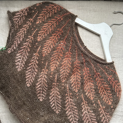 Ravelry: The Harvester pattern by Jennifer Steingass