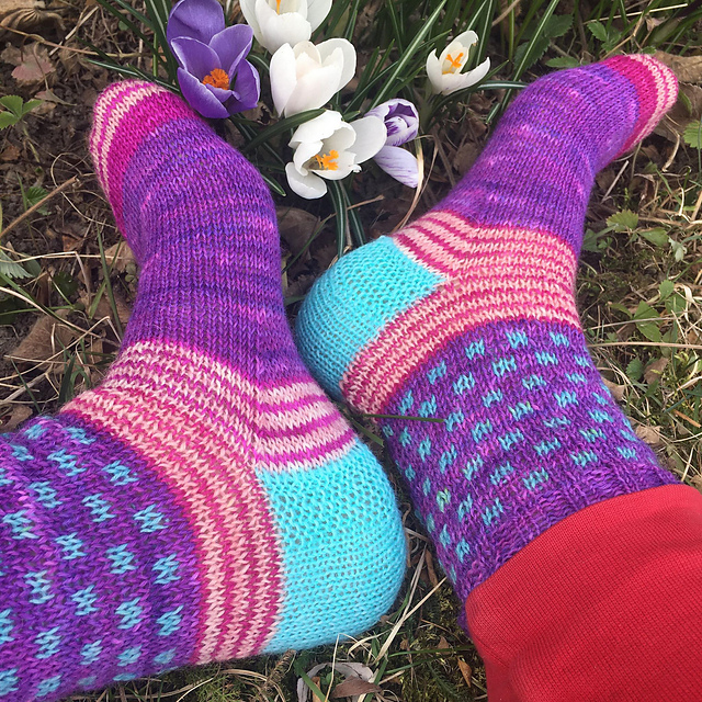 Ravelry: Ine's pattern by Marie Wall