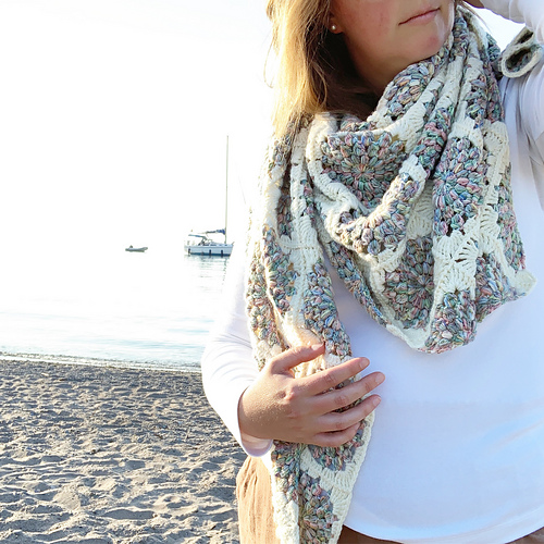 Ravelry: Island Time Shawl pattern by Mallory Krall
