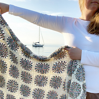 Ravelry: Island Time Shawl pattern by Mallory Krall