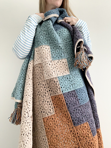 Ravelry: Autumn Swirl Blanket pattern by Mallory Krall