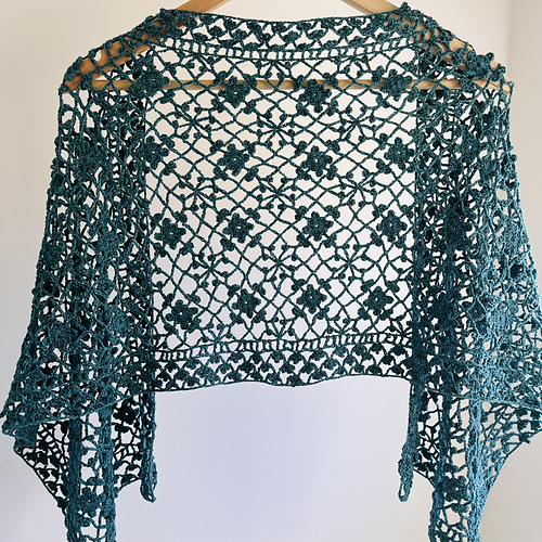 Ravelry: Sprouts Shawl pattern by Lisa Hounshell