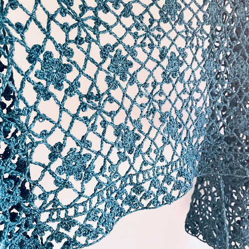 Ravelry: Sprouts Shawl pattern by Lisa Hounshell