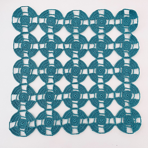 Ravelry: Deco Mat pattern by Lisa Hounshell