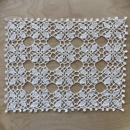 Ravelry: Propeller Doily pattern by Lisa Hounshell