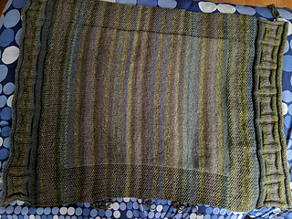 Ravelry: Meander Border Throw Blanket pattern by Nebula Ersatz