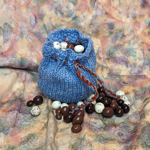 Ravelry: Magic Bean Bag pattern by Taylor Rutledge