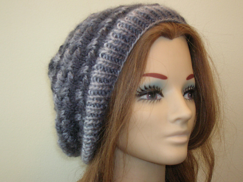 Ravelry: Start something Sunday Slouchy Beret pattern by Lisa Gaskell