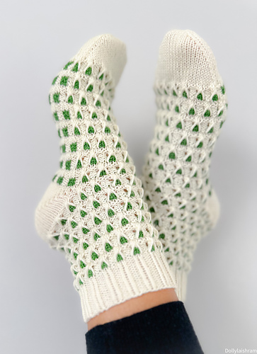 Ravelry: Top Down 2023 Sockalong 11 pattern by Dolly Laishram Bhardwaj