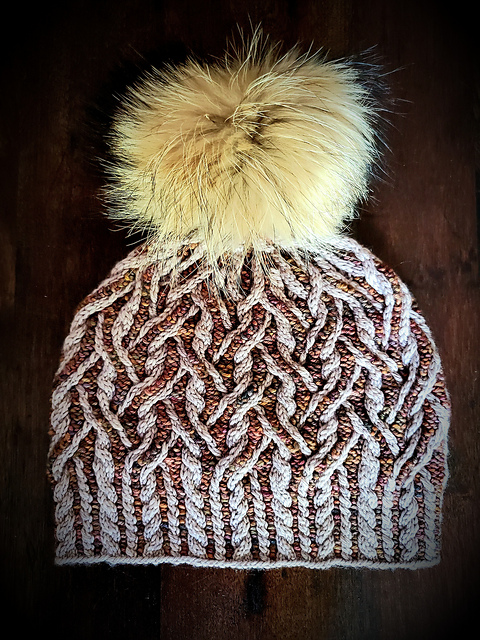 Ravelry: Gravity pattern by Natasha Louise