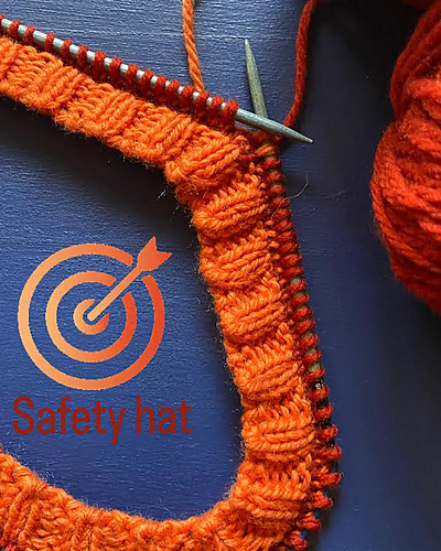 Ravelry: Straight Up Tube Hat pattern by NellKnits