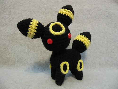 Ravelry: Chibi Umbreon pattern by The Nerdy Knitter