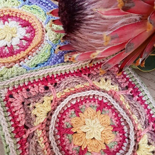 Ravelry: Antheia pattern by Hooked on Sunshine