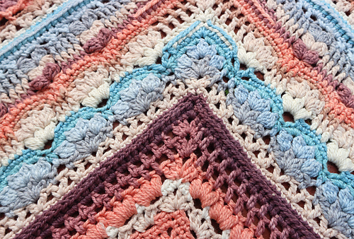 Ravelry: Phoenix pattern by Hooked on Sunshine