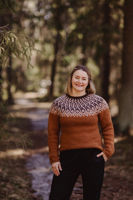 Ravelry: Siipi pattern by Laura Pajula and Liisa Saarenmaa