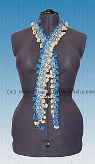 Ravelry: Two Colour Curlicue Scarf pattern by Michelle Ryan