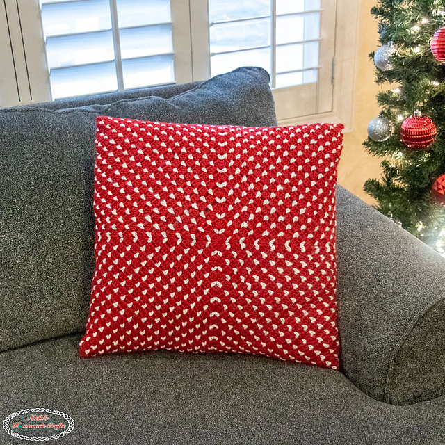 Ravelry: Boxed Block Granny Square Pillow pattern by Nicole Riley