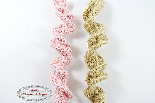 Ravelry: DNA Helix pattern by Nicole Riley