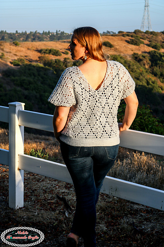 Ravelry: Diamond V Neck Top pattern by Nicole Riley
