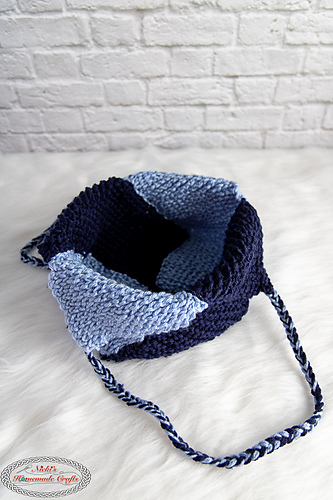 Ravelry: Tunisian Crochet Windmill Bag pattern by Nicole Riley