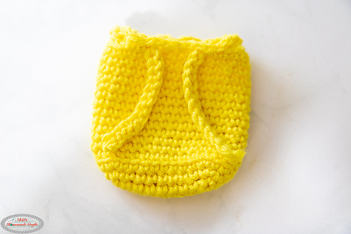 Ravelry: Tiny Backpack Keychain pattern by Nicole Riley