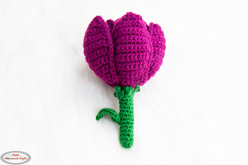 Ravelry: Reversible Flower Doll pattern by Nicole Riley