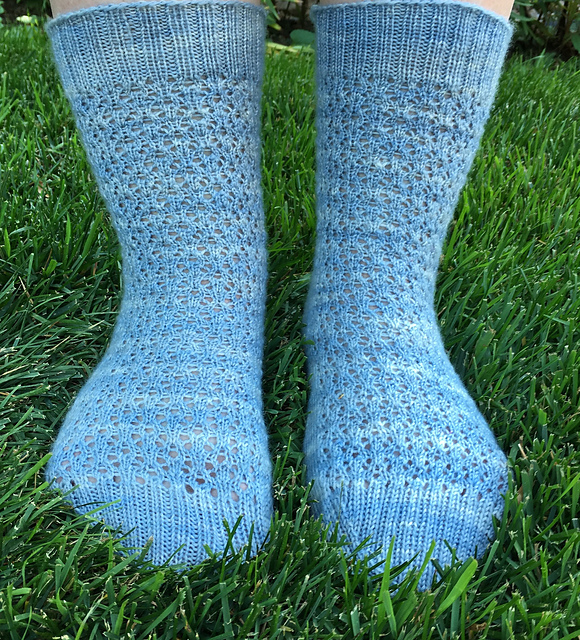 Ravelry: Foam Bubble Socks pattern by Nicole Simmons