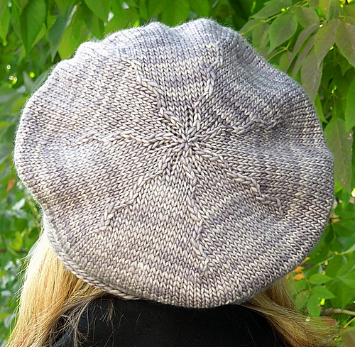 Ravelry: Medallion Tam pattern by Daniela Nii