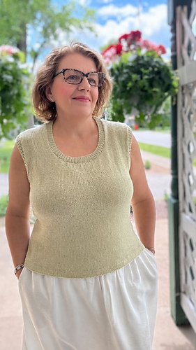 Ravelry: Zephyra Braid Top pattern by Nikolett Corley Designs