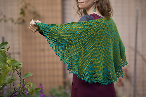 Ravelry: Viridine pattern by Nim Teasdale