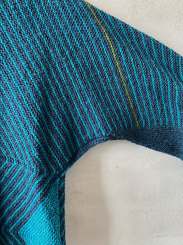 Ravelry: Studio Long sweater pattern by Hanne Falkenberg