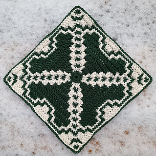 Ravelry: NinaMayer's Lucky Shamrock TEST