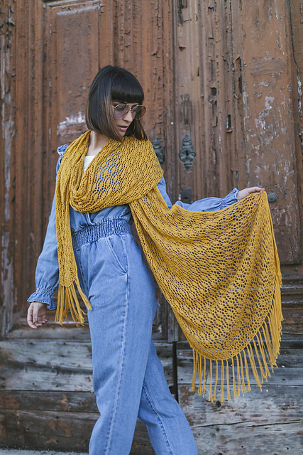 Ravelry: Fadista pattern by Filipa Carneiro