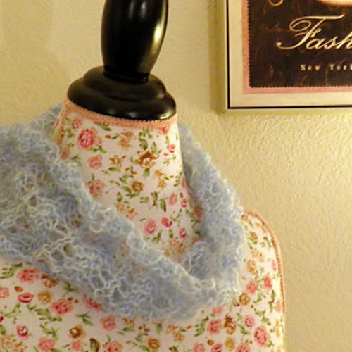 Ravelry: Easy Lace Cowl pattern by Nancy Queen