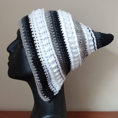 Ravelry: Winter Pixie Hat (two color) pattern by Stephanie Dunkin