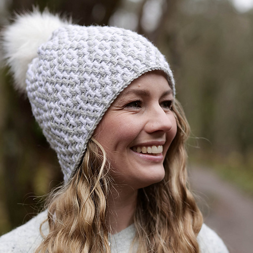 Ravelry: Diamond Beanie pattern by Makalani Sæther