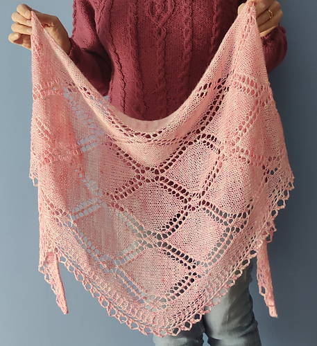 Ravelry: Chal Esperanza pattern by Esther Lara