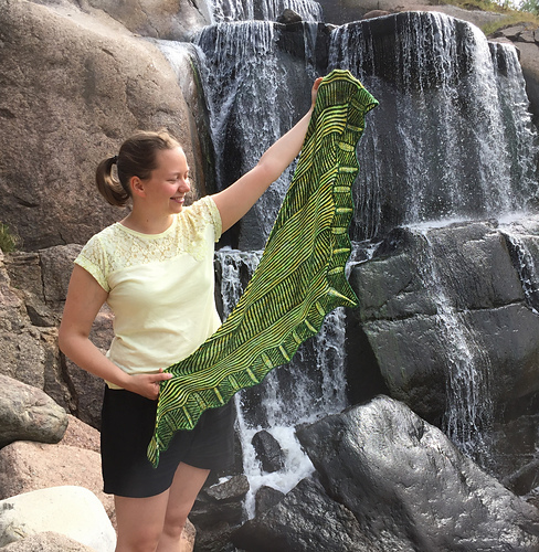 Ravelry: Haiku pattern by Anna Johanna