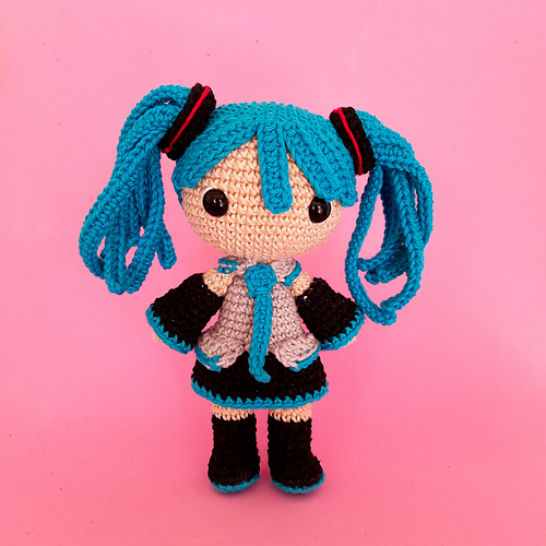Ravelry: Hatsune Miku Amigurumi Doll pattern by Thamires Kaled