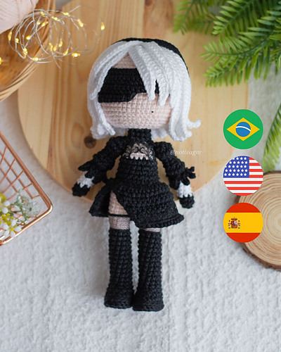 Ravelry: 2B & 9S (Nier Automata) pattern by Thamires Kaled