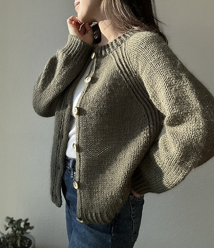 Ravelry: Olive Cardigan pattern by Ivana Sturm