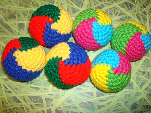 Ravelry: Wibbly Wobbly Juggling Balls pattern by Charlotte W.