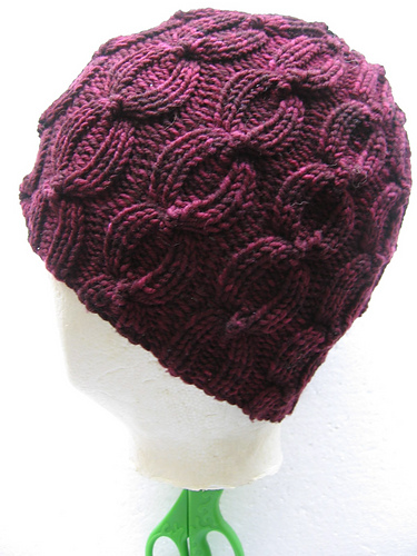 Ravelry: Knitty Knotty pattern by Susan Ashcroft