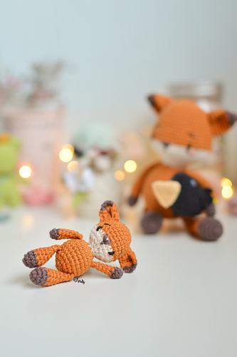 Ravelry: Mini zorro amigurumi pattern by Jennifer C F