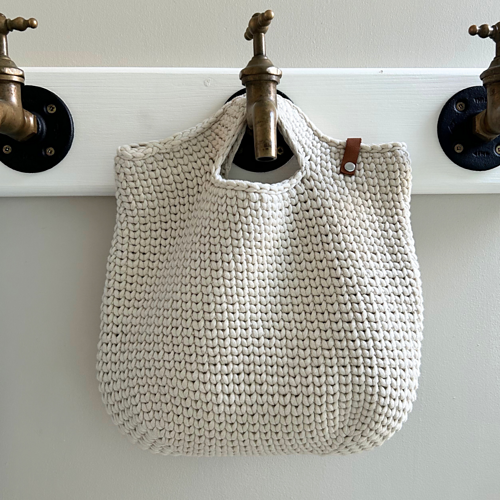 Ravelry: The Simple Tote pattern by Christine Patterson