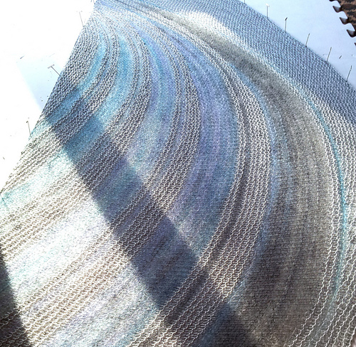 Ravelry: Swerve pattern by Deborah Frank